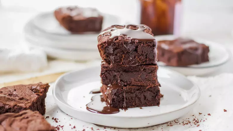 Üç gatly gooey brownies