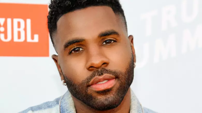 Jason Derulo naka sary tamina hetsika iray.