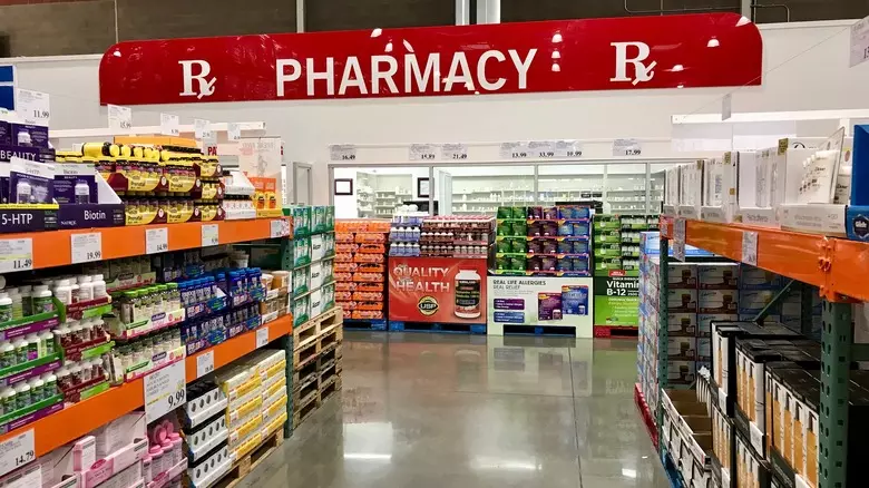 Pharmacy ea Costco