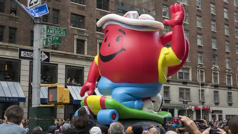 Homme Kool-Aid sous forme de flotteur à Macy's Thanksgiving Day Parade