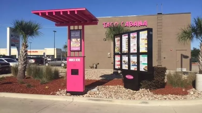 Taco Cabana көлігі арқылы