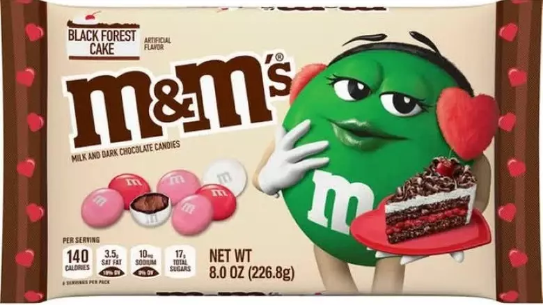 ಬ್ಲಾಕ್ ಫಾರೆಸ್ಟ್ ಕೇಕ್ M&M's