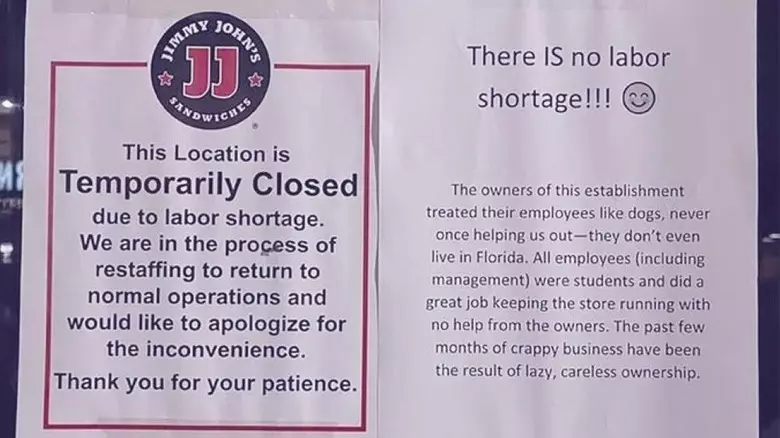 जिमी जॉन रेस्तरां पर पोस्ट किए गए संकेत