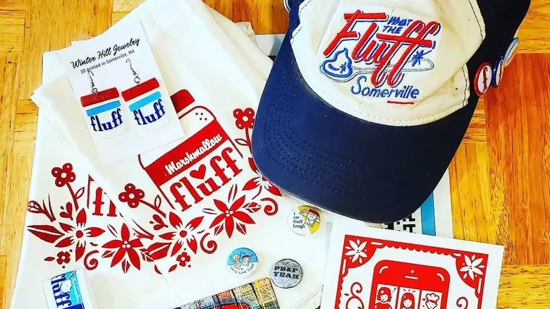 Qual è il merchandising del festival Fluff