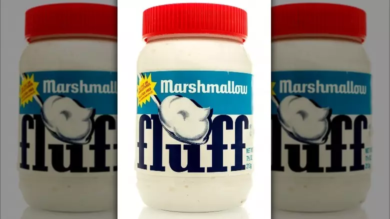 jar de fluff marshmallow