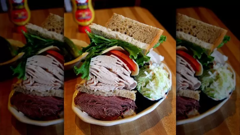 کینی او زیګی NY ډیلی سینڈوچ