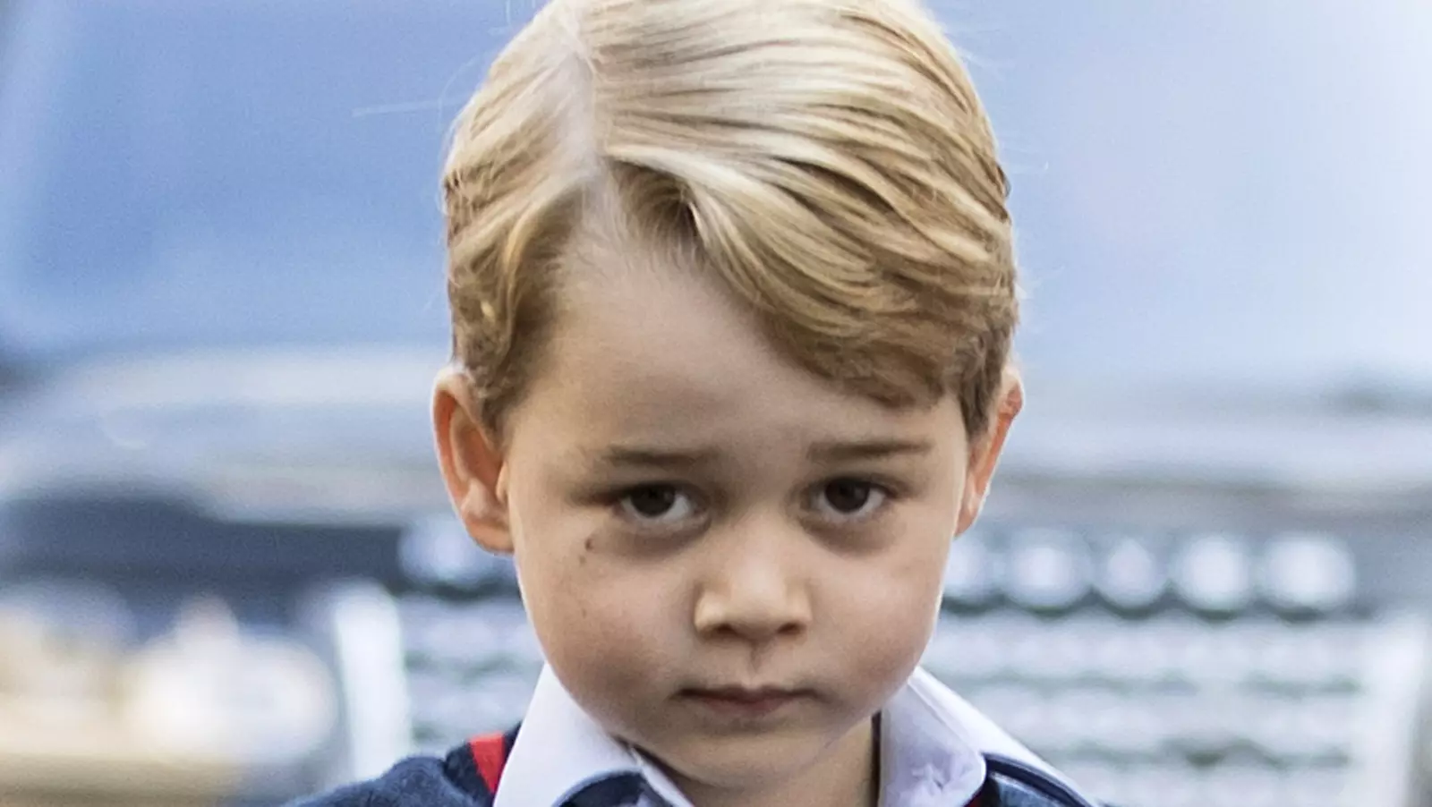 Chakula cha mchana cha Shule ya Prince George Ni Dhana ya Mzaha