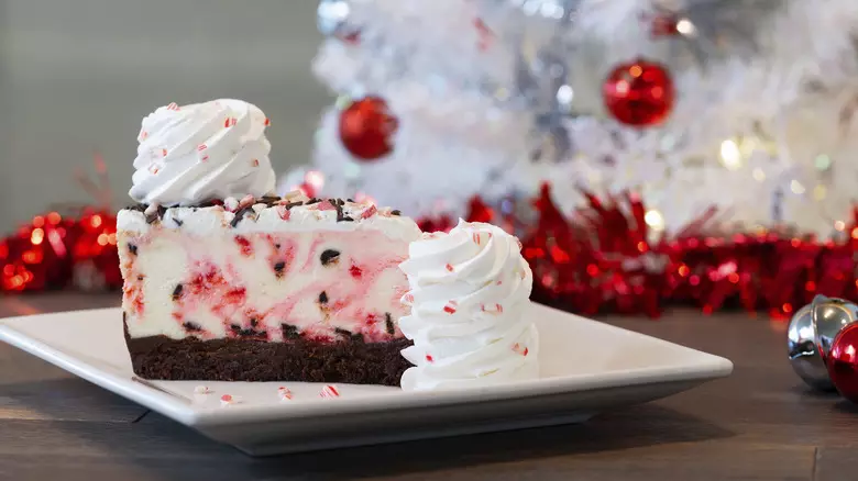 peppermint bark cheesecake