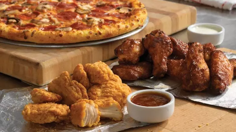 Traditionele Domino's wings zonder been