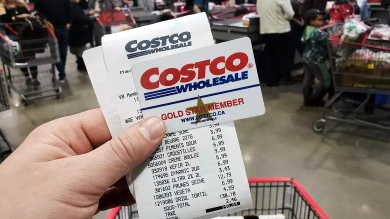 Costco ပြေစာ ကိုင်ဆောင်ထားသူ