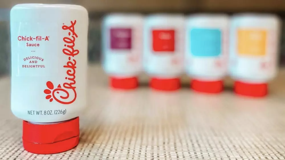 Ampolles d'espremer de salsa Chick-fil-a