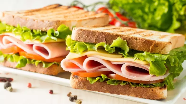 sandwich jambon-fromage