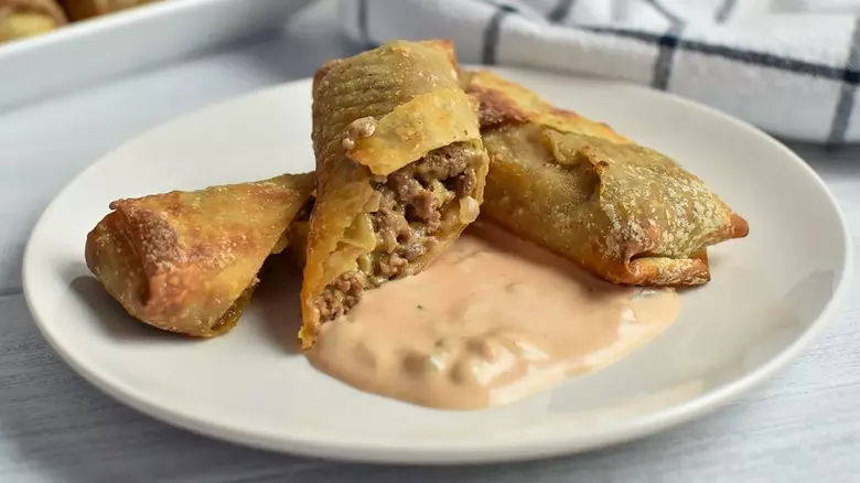 airfryer cheeseburger loempia's