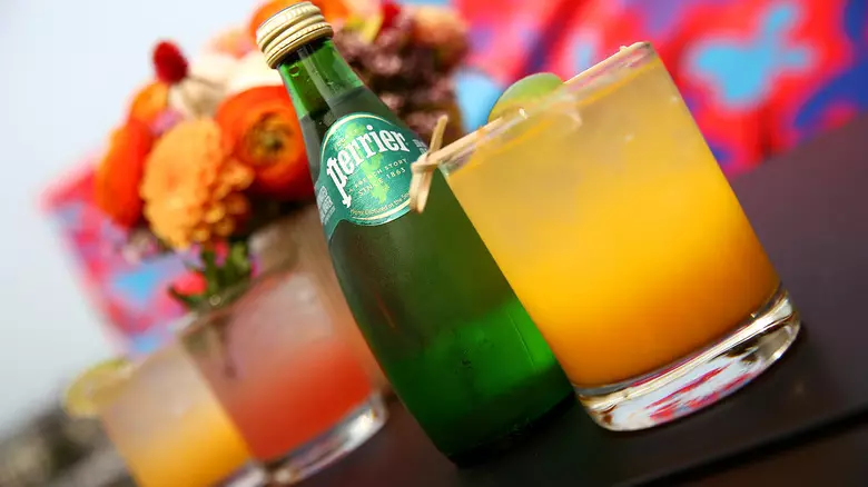 Mocktails faritaj kun Perrier