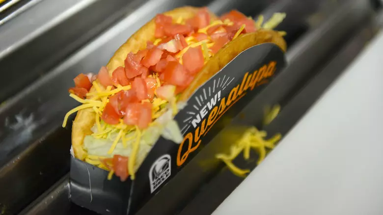 Taco Bell Quesalup