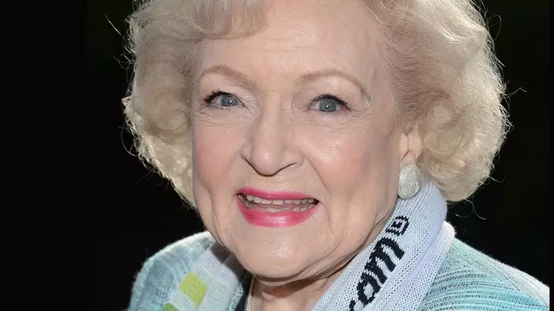 Cận cảnh Betty White