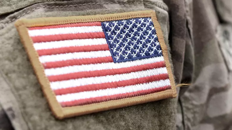 USA-Flaggenpatch auf Servicemitglied