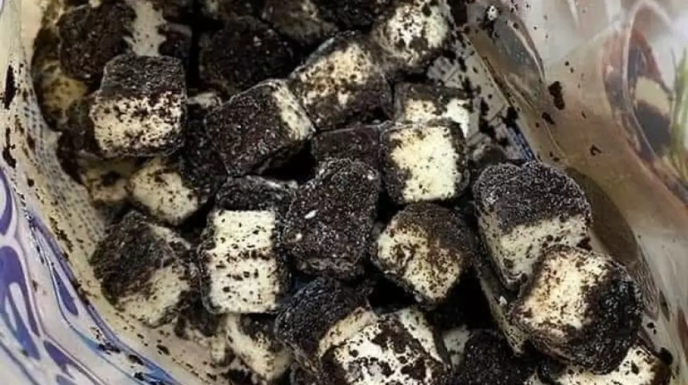 Cum arată noile cuburi de cheesecake Oreo