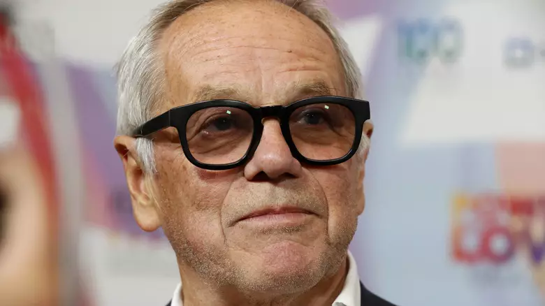 Wolfgang Puck mit schwarz gerahmter Brille