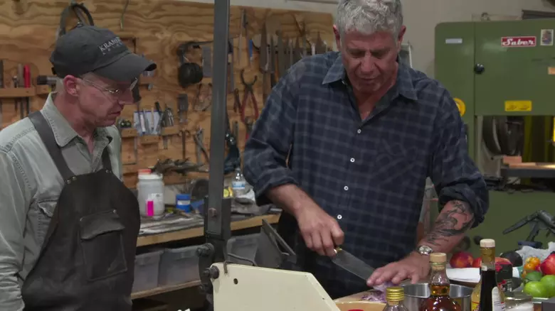 Anthony Bourdain saam met Bob Kramer