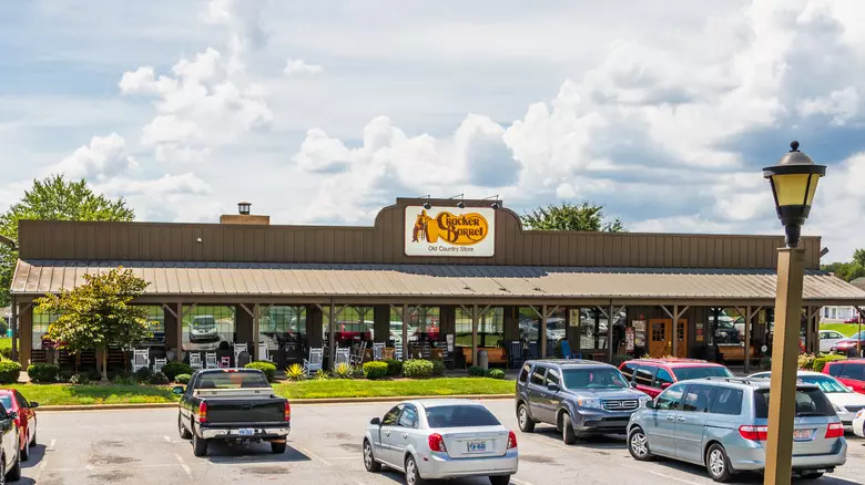 Ide ita ti Cracker Barrel ati aaye pa