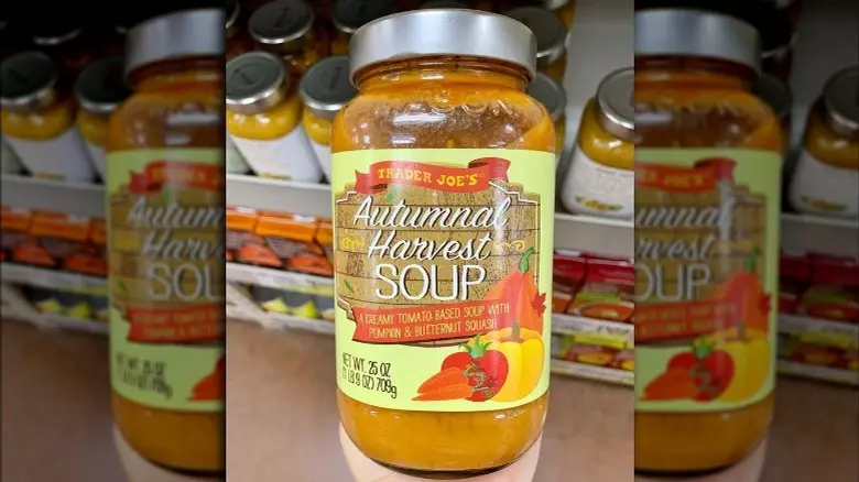 Sopa de cosecha otoñal de Trader Joe