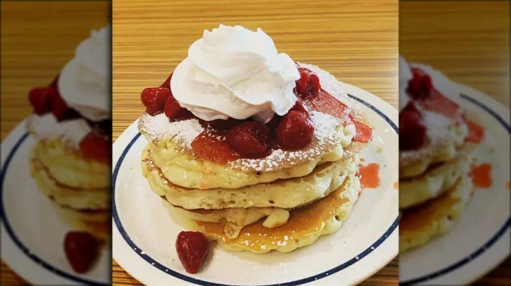 IHOP-en New Yorkeko gazta tarta krepeak