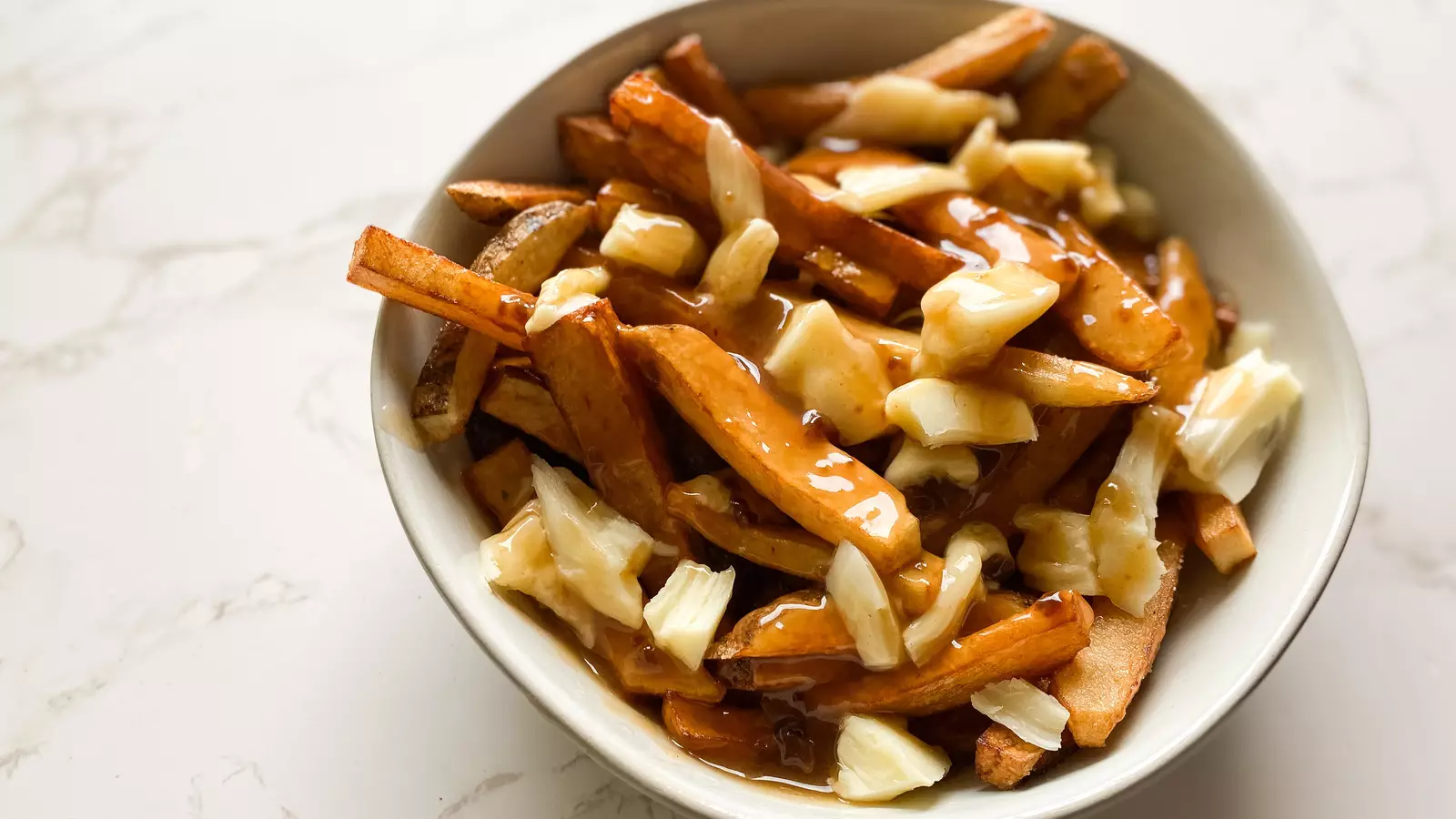 Rysáit Poutine