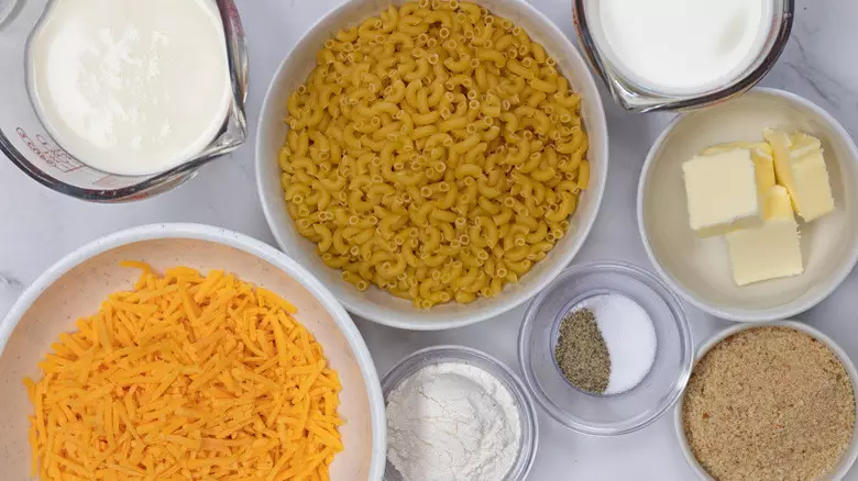 homestyle mac and cheese ingredienser