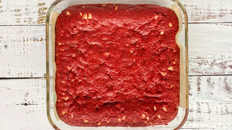 brownies di velluto rosso in padella