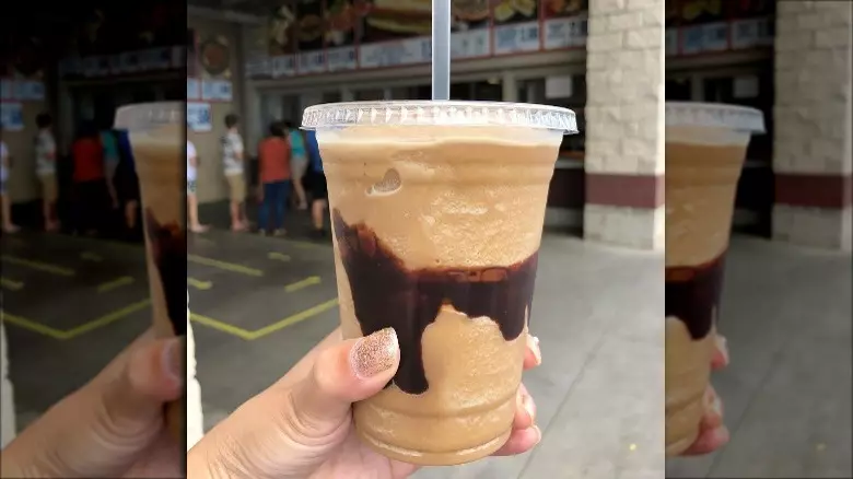 Costco soyuq dəmlənmiş mocha dondurması