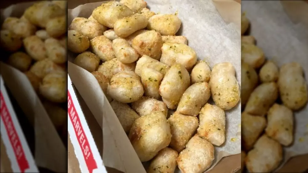 Ho Loma Bohobe ba Domino's Parmesan