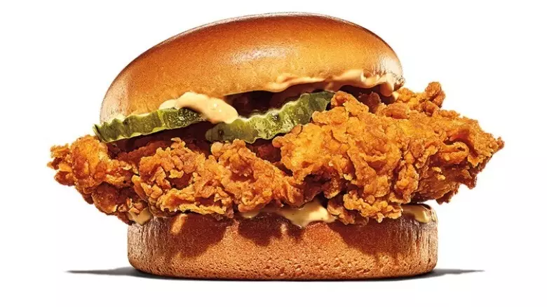 Sanwichi Chicken Crispy ejiri aka Burger King mee