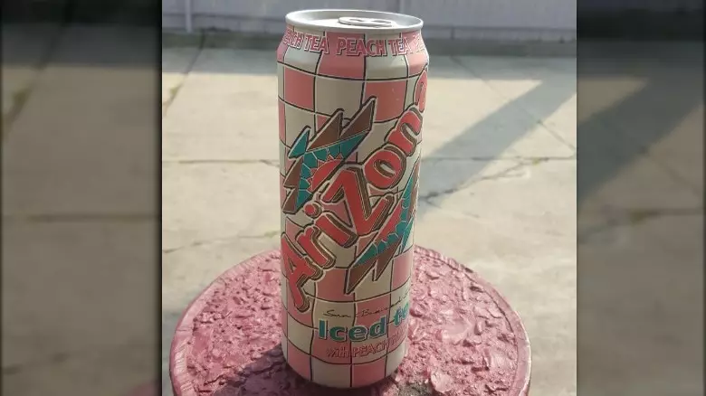 AriZona peach tea