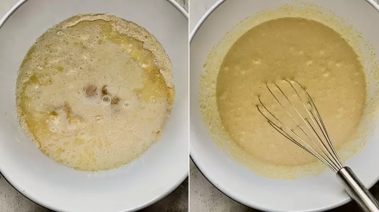 tørre ingredienser blandet til maisbrød