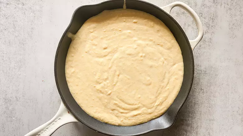 cast iron cornbread