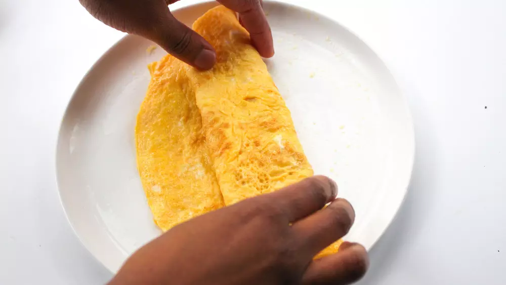 omelet na-atụgharị