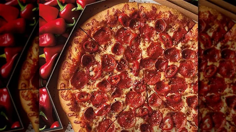 Spicy Double Pepperoni Pizza los ntawm Pizza Hut