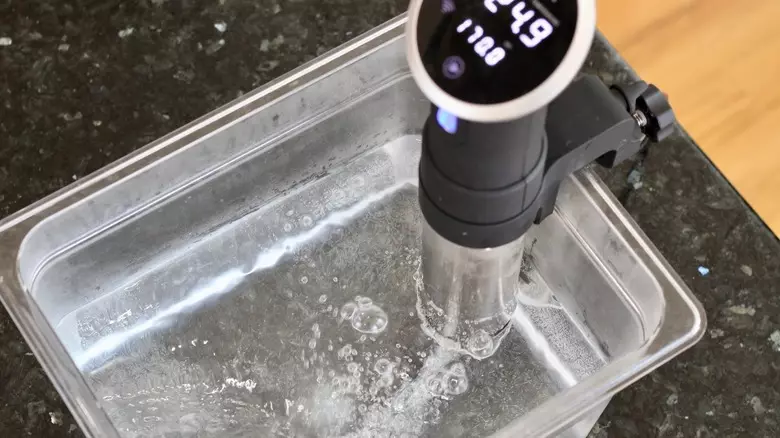 sous vide награванне