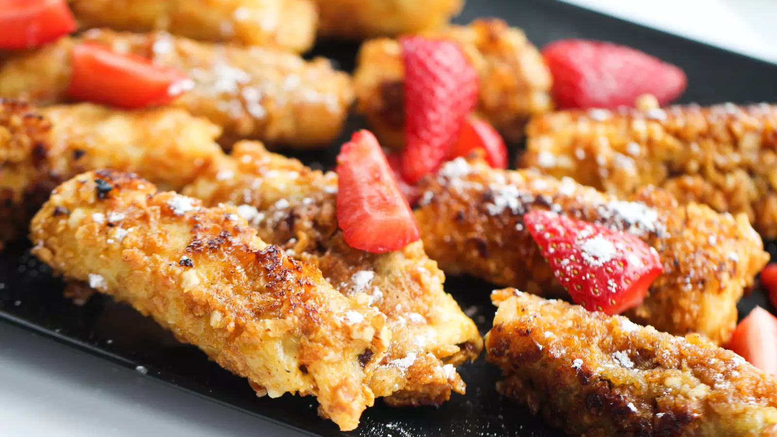 Joanna Gaines ' French Toast Crunch กับ Nutella Twist