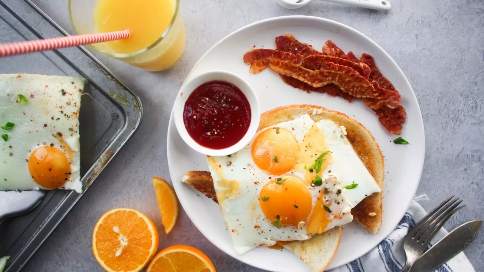 Rezept für Spiegeleier in der Blechpfanne