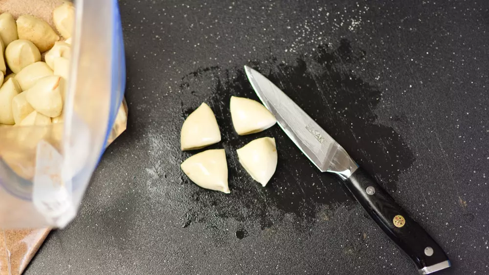 petits pains en quartiers pour pain de singe