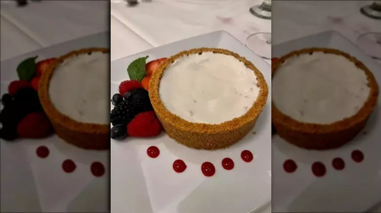 Cheesecake ከሩት ክሪስ