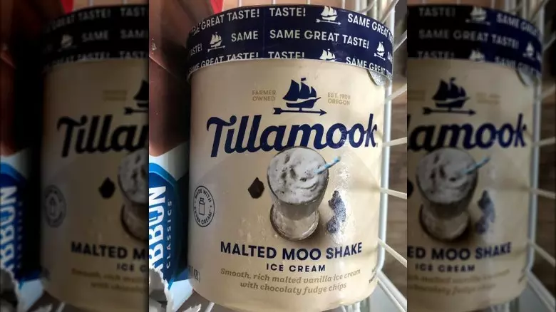 tillamook malted Moo Shake