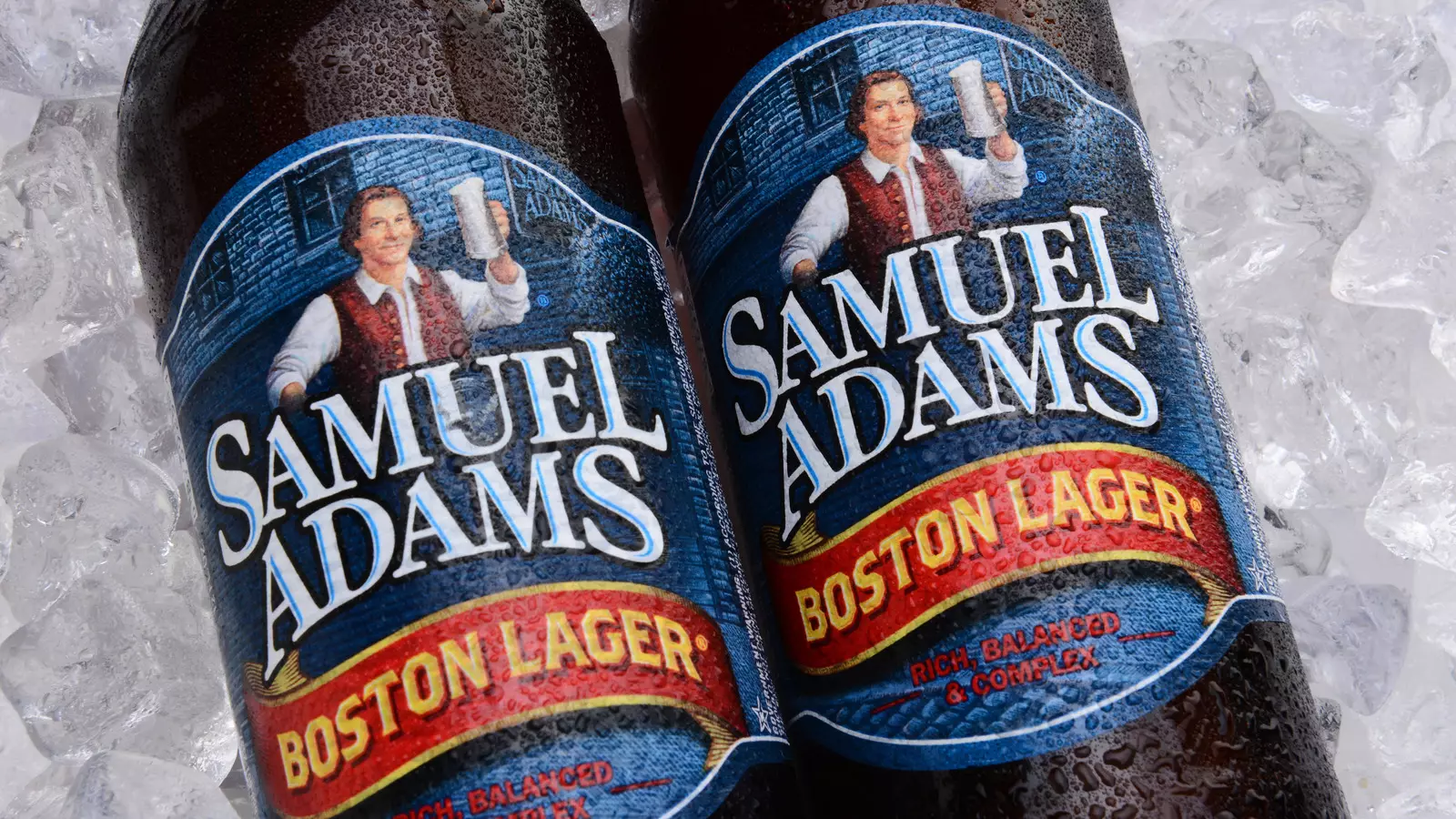 Sam Adams ၏ ဘီယာအသစ်သည် နိုင်ငံ 15 ခုတွင် အမှန်တကယ် တရားမဝင်ပါလား။