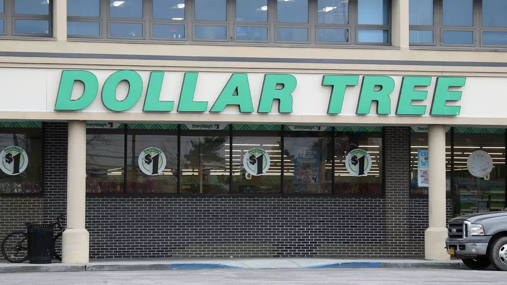 Dollar Tree Schaufenster