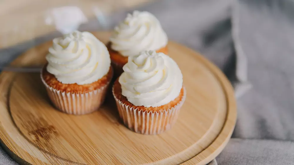 Cupcakes cukormázzal