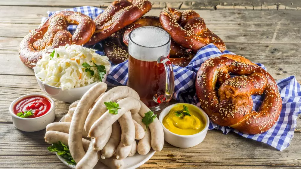 غذاهای سنتی باواریایی Oktoberfest