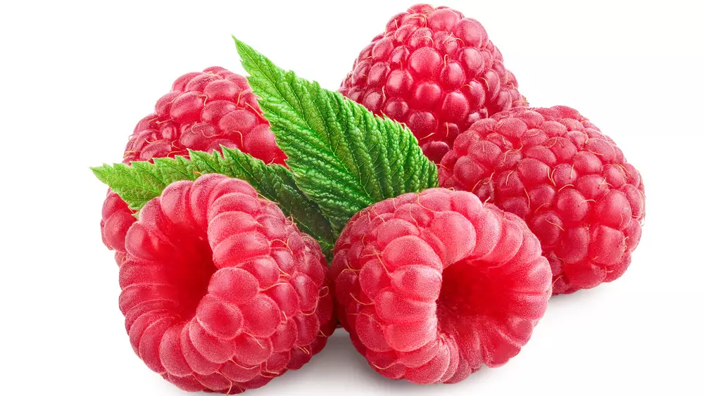 አምስት Raspberries በቅጠል