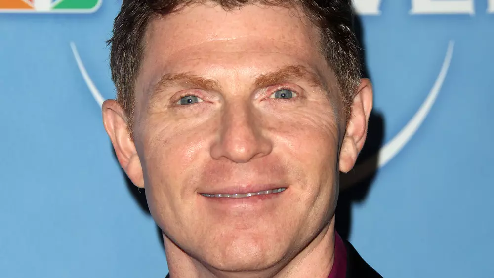 Bobby Flay participando da festa da turnê de imprensa